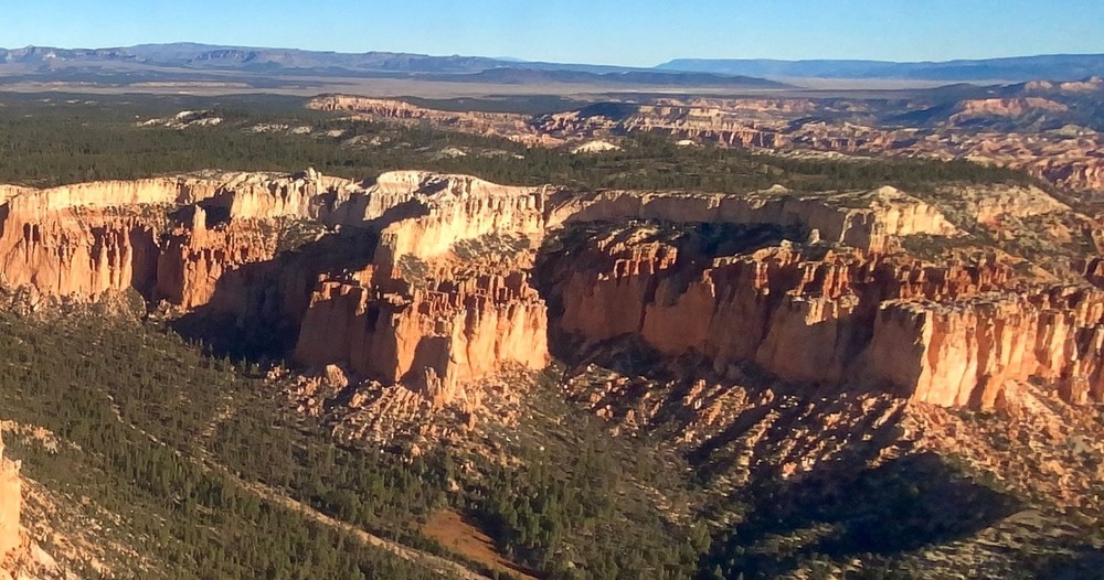 Page AZ to Bryce Canyon Scenic Tours | Antelope Air